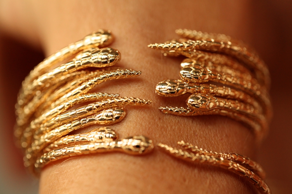 Blog ALLTHEMUST – Bijoux Luj: l’inspiration Antique